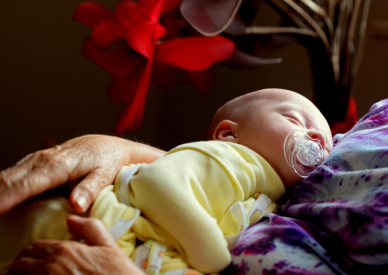 Neonatal abstinence syndrome: What you must know about this dangerous ...