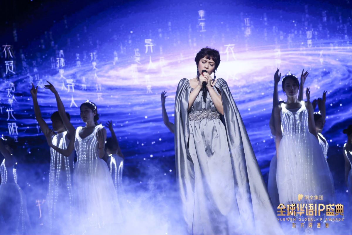 'I want to act in a romance drama with you', Kitty Zhang tells Dylan ...