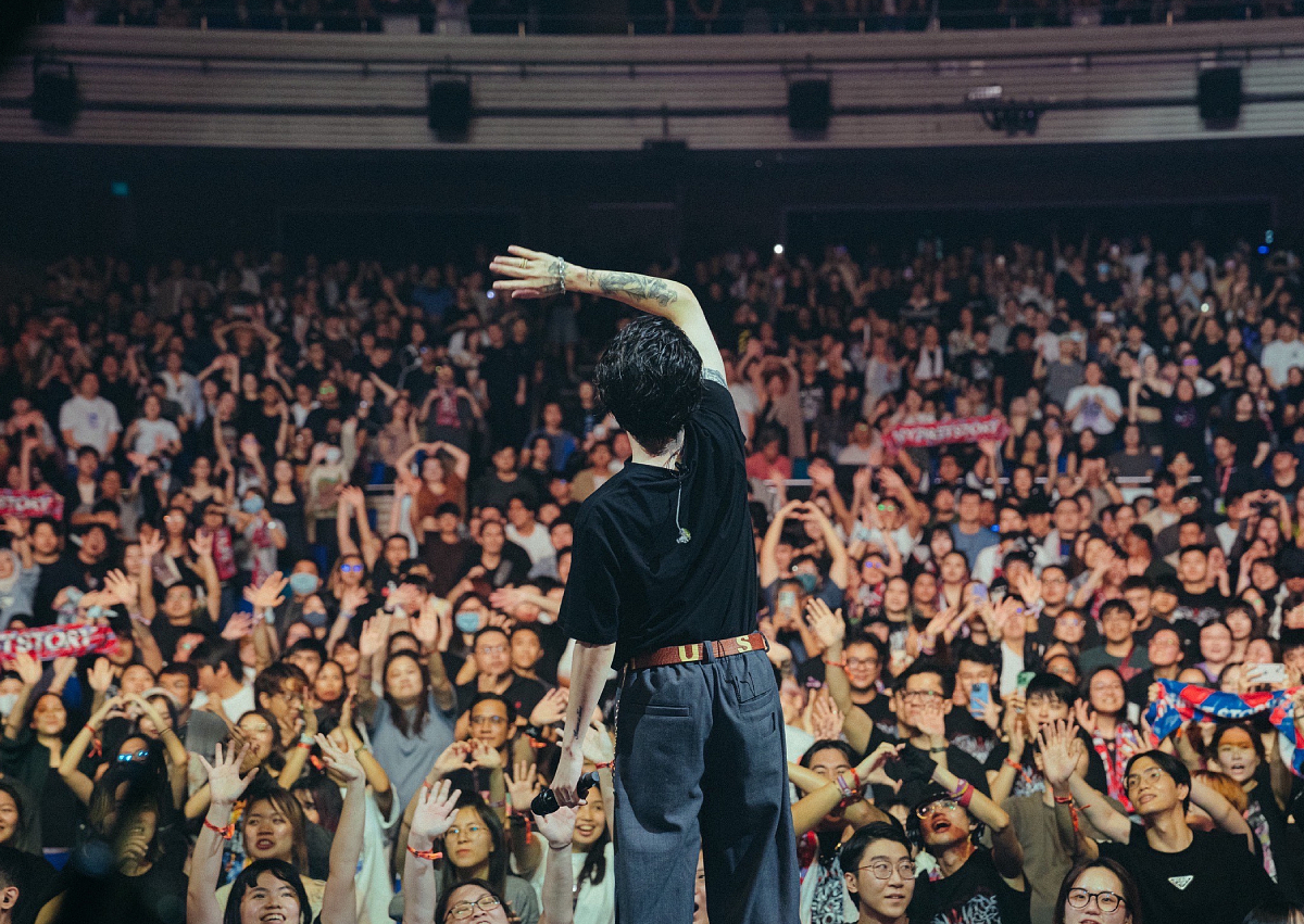 Video-taking ban at J-rock band My First Story's debut Singapore show ...