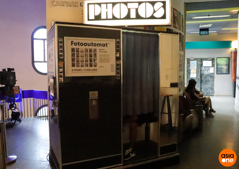 I tried taking pictures at a rare photo booth — here's how it was like ...