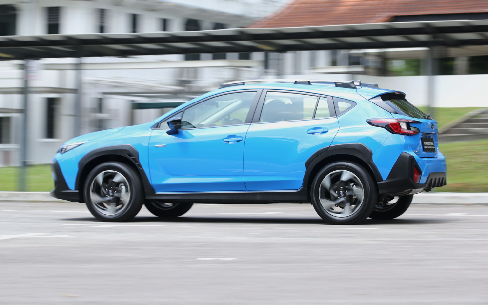 Subaru Crosstrek 2.0i-S e-Boxer EyeSight review: The cross-trainer of ...