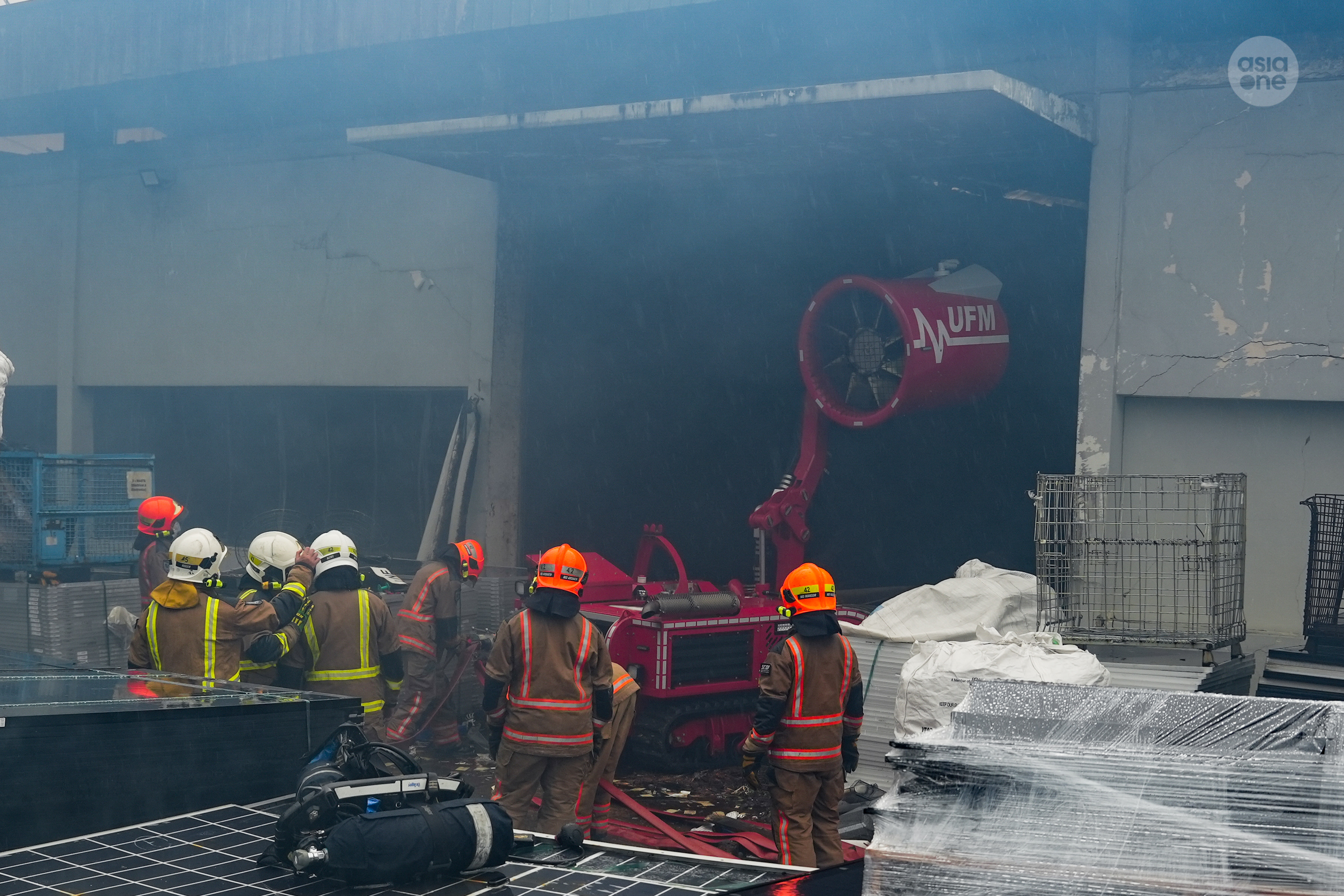 Fire at Tuas warehouse containing chemicals extinguished, Singapore ...