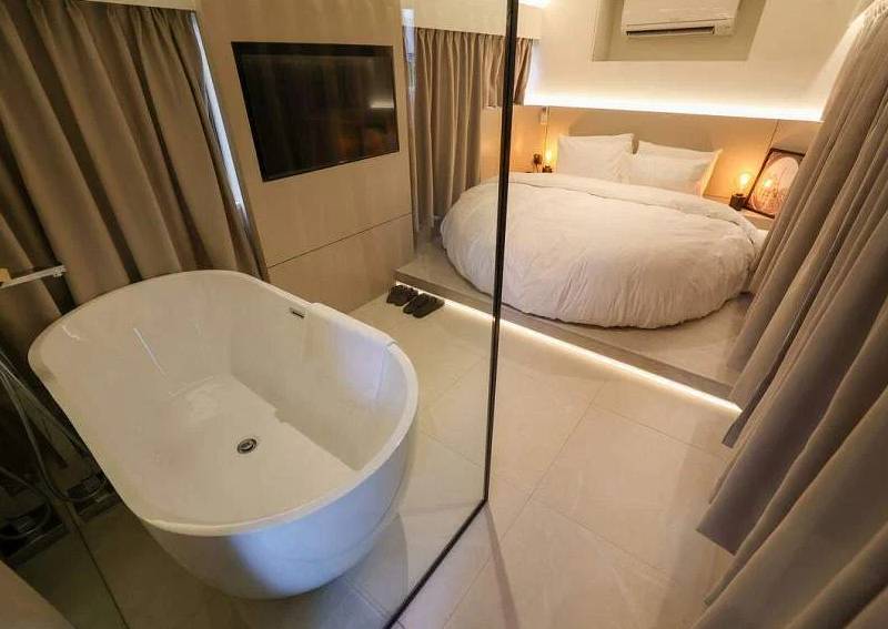 Hop on board: Repurposed bus hotel in Changi Village opens for bookings ...