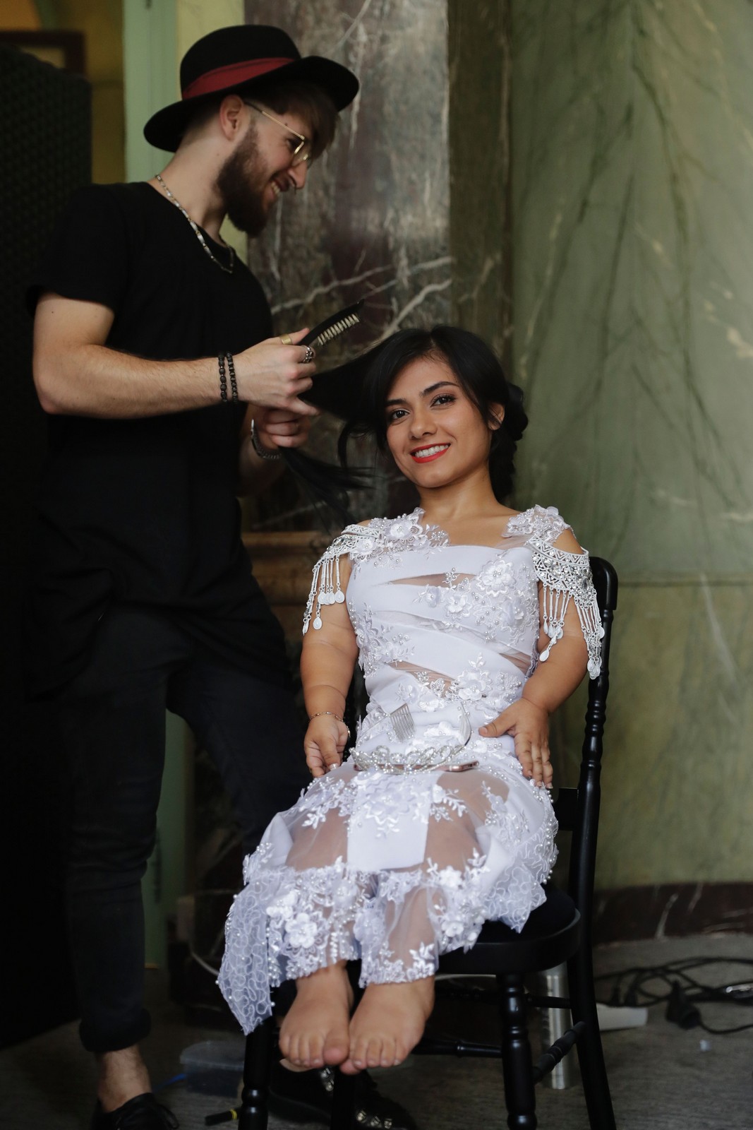 Challenging beauty standards - Dwarf Fashion Show kicks off Paris ...