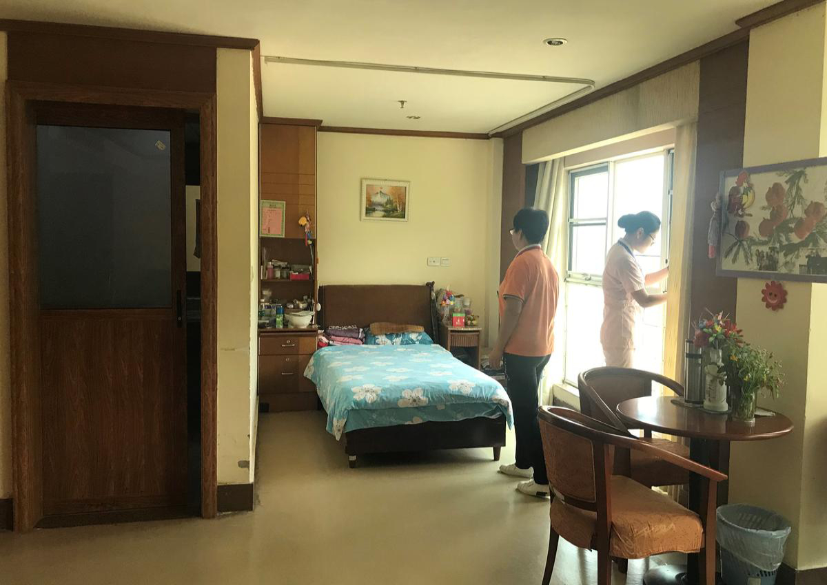 Elderly in Hong Kong looking to China for affordable care in retirement ...