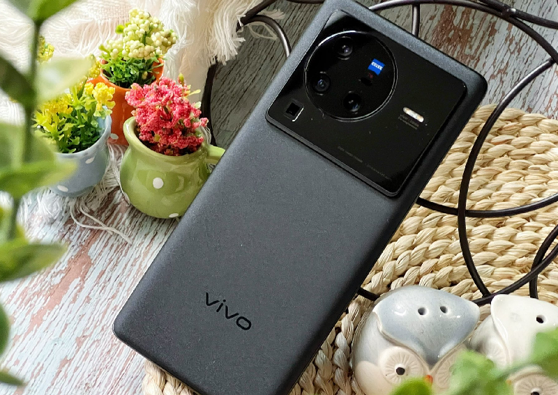 Vivo X80 Pro seeks to redefine mobile photography with Zeiss ...