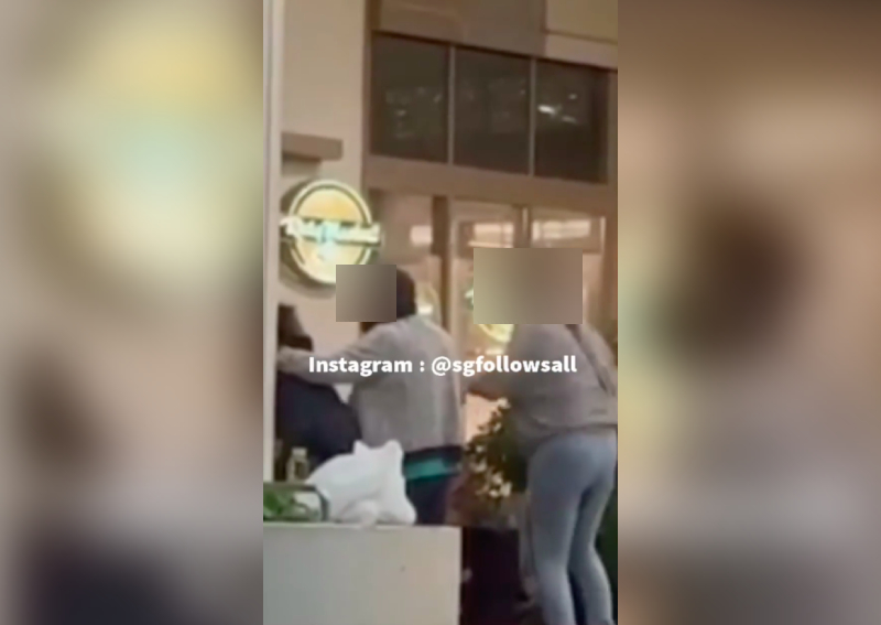 'At least stop the abuse': Netizens call out passer-by for laughing ...