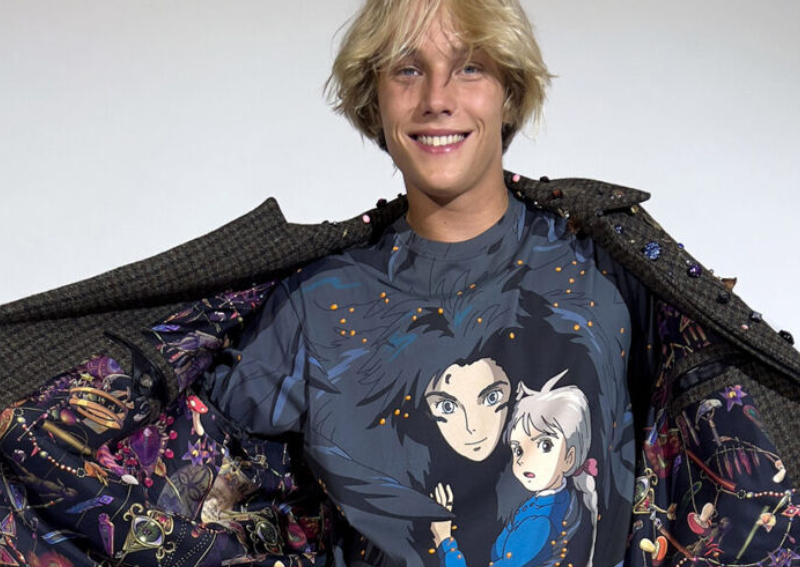 Studio Ghibli's Howl's Moving Castle Loewe collaboration promises a ...