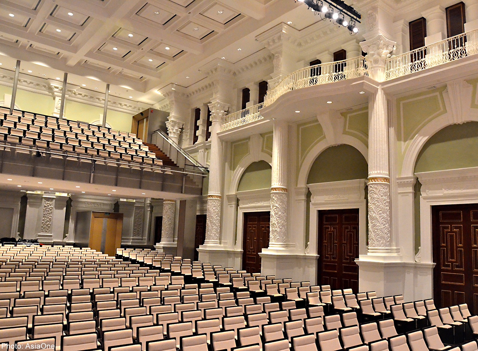 Victoria Theatre and Concert Hall's $158-m facelift completed ...