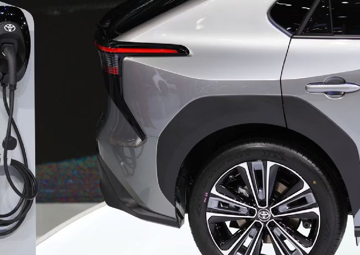 Toyota unveils plans for new battery tech, EV innovation, Money News ...
