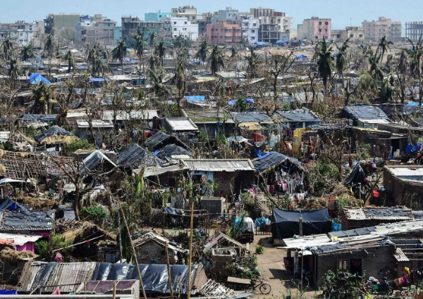 Anger grows in India over slow relief after Cyclone Fani, with death ...