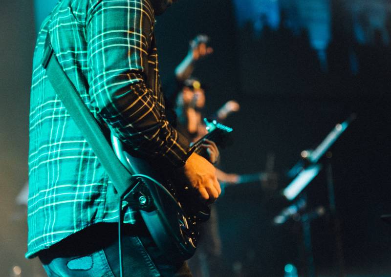 Live music venues in Singapore: The best spots to chill out with live ...
