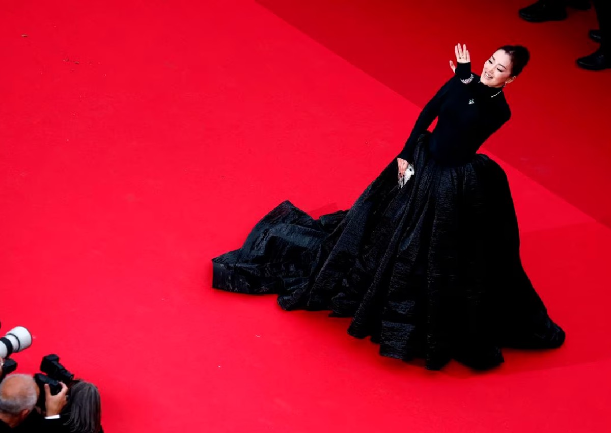 China's Gong Li: Michelle Yeoh's success encourages Asian actors ...