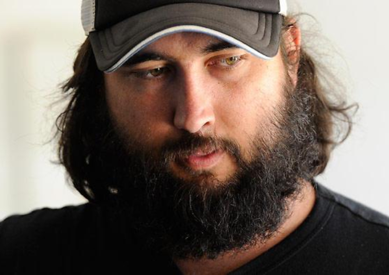 Julius Avery to direct live-action Gantz, brings alien-hunting death ...