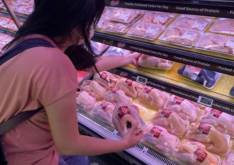 'It's a lot more expensive': Shoppers baulk at price of fresh Malaysian ...