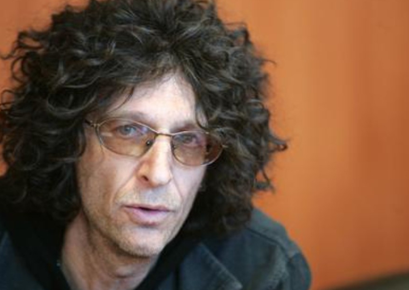 Howard Stern leaves his house for first time since 2020, Entertainment ...