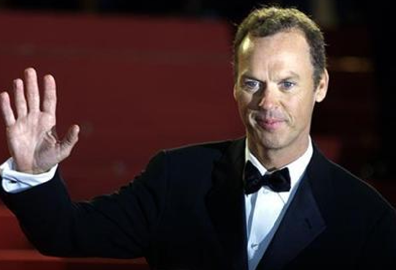 Michael Keaton makes history by becoming first male actor to win all 5 ...