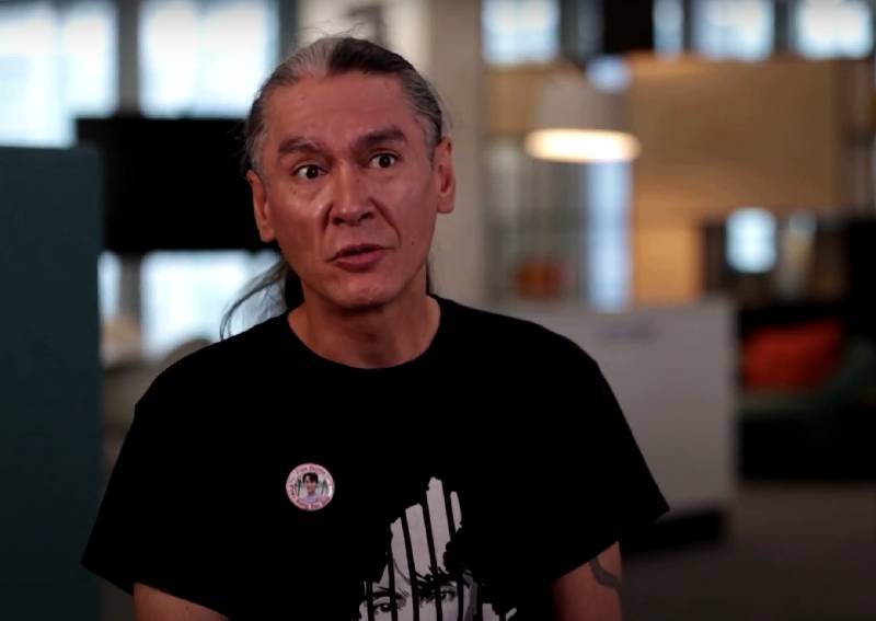 Aung San Suu Kyi's son 'extremely worried' about his mother's health ...