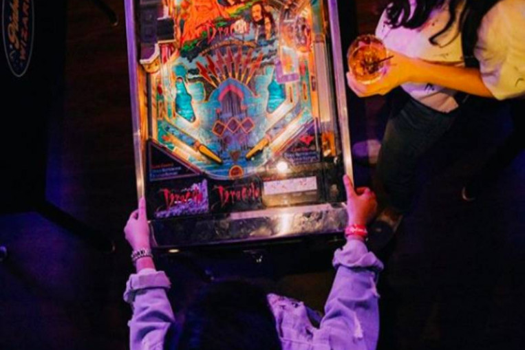 Bar review: Nineteen80's Pinball Wizard brings the retro classic back ...