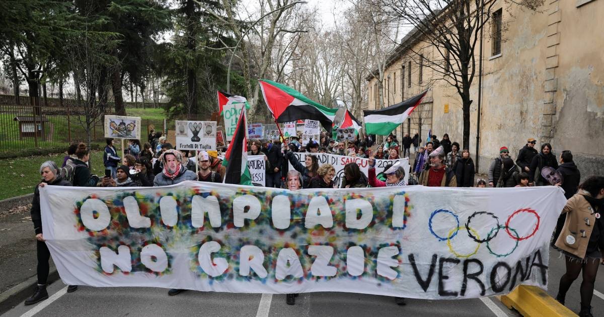 Hundreds protest in Verona ahead of Olympics closing ceremony, World ...
