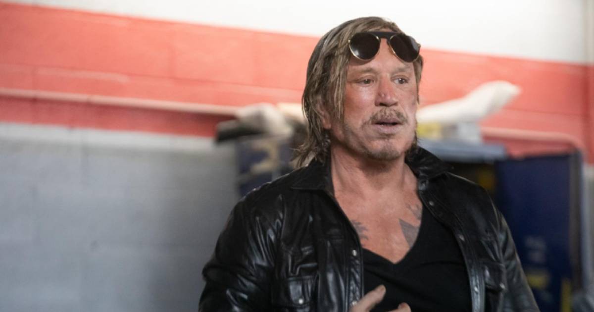 Mickey Rourke regrets 'terrible mistake' during marriage to Carre Otis ...